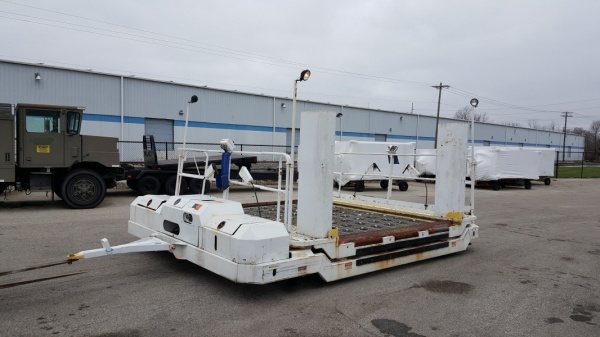 Global GSE - Aircraft Cargo Loaders