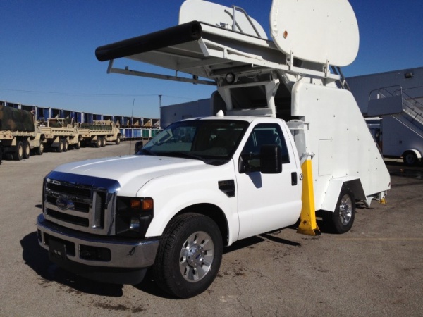 Global GSE - Used Wollard TLPH-252 Aircraft Stair Truck; 100- 205-inches