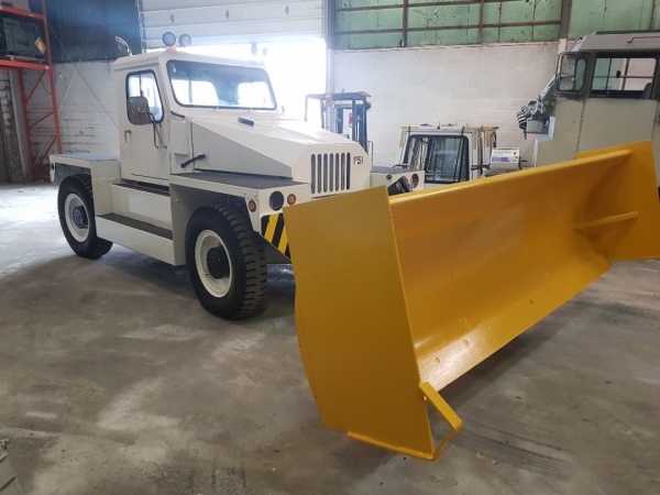 Global GSE - PSI MB-4 Aircraft Tug/ Snow Plow Truck