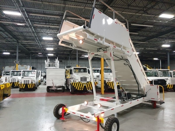Global GSE - Aircraft Stairs